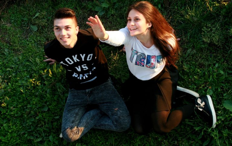 Interesting Topics To Talk About With Your Girlfriend 2023 Top 10 Topics interesting-topics-to-talk-about-with-your-girlfriend-2023-top-10-topics